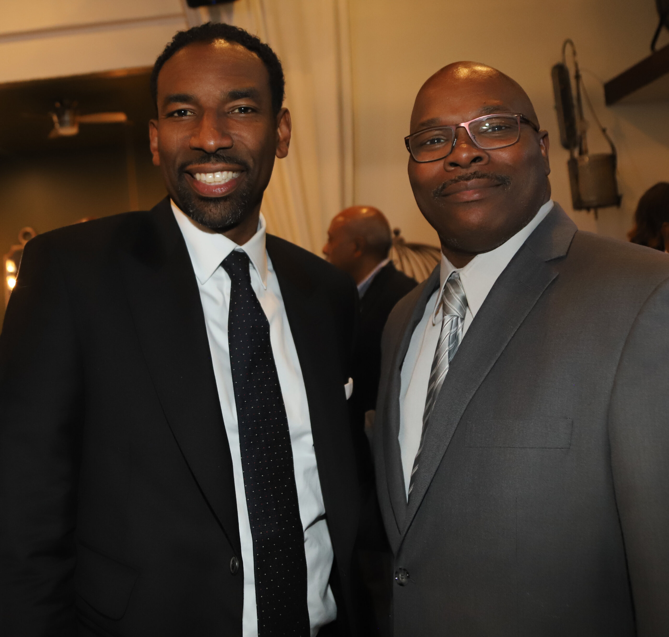 Andre Dickens Wins Mayor-Elect for City of Atlanta - The Atlanta Inquirer